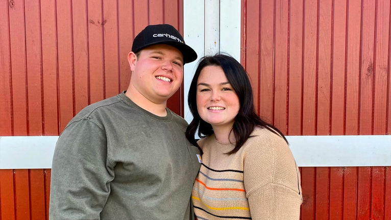 Twenty-Two-Year-Old Recovers From COVID-19 Pneumonia, Spends Months ...